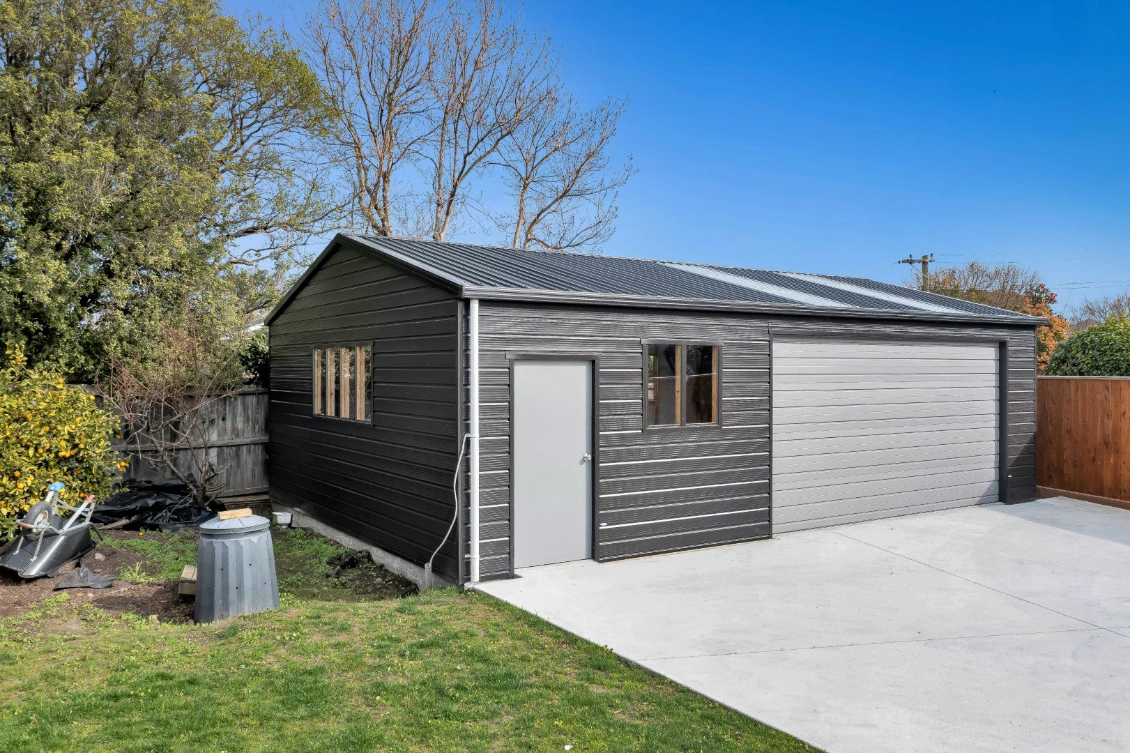 Large Garages & Extra Spaces | Buildings | Versatile