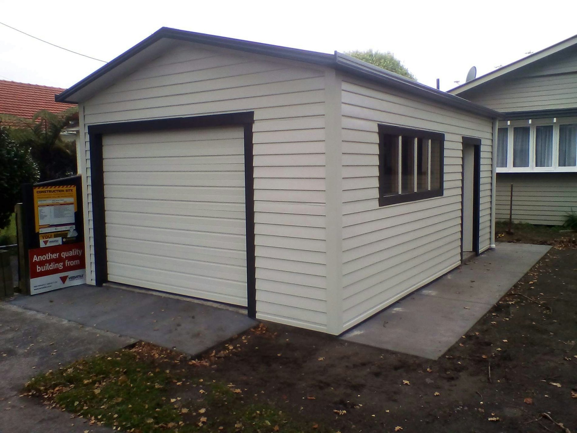 Single Garages | Buildings | Versatile