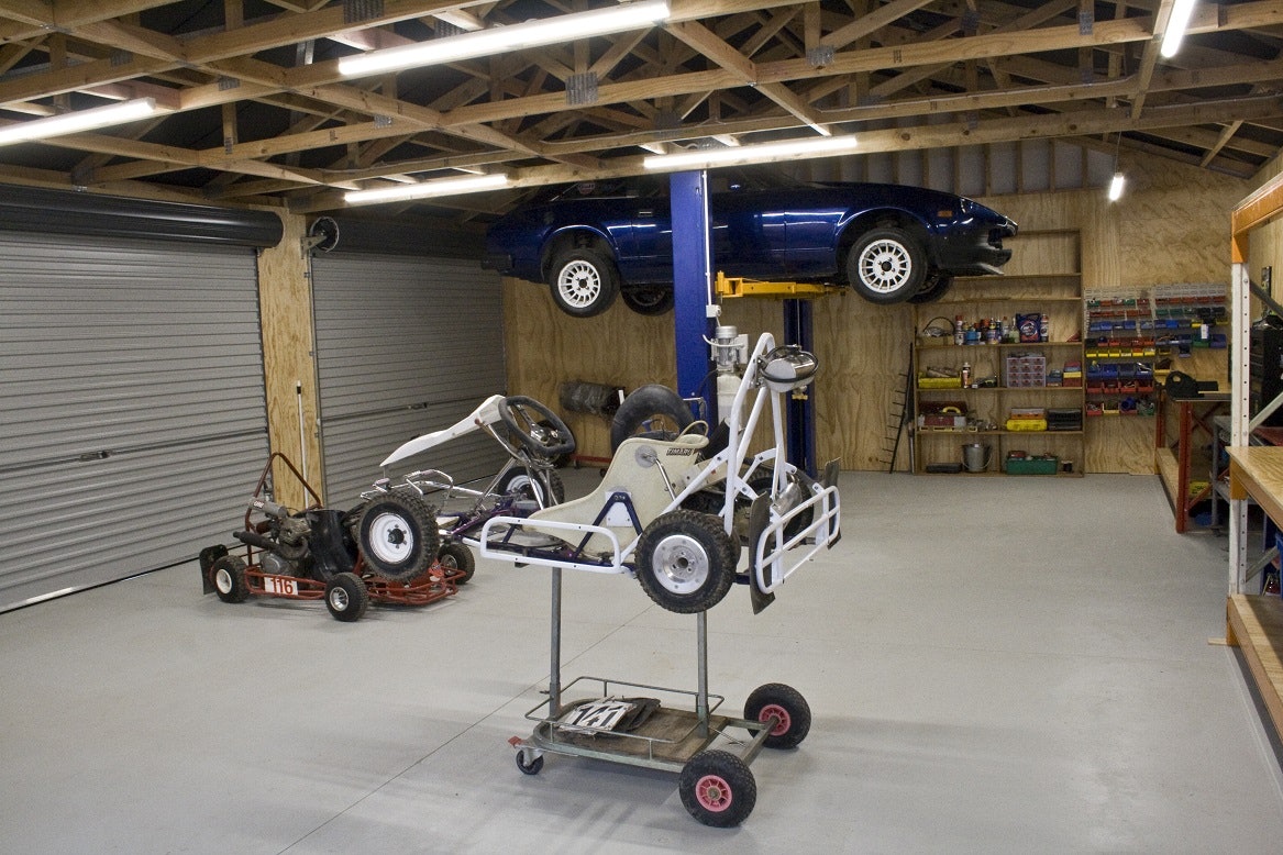 Large Garages & Extra Spaces | Buildings | Versatile