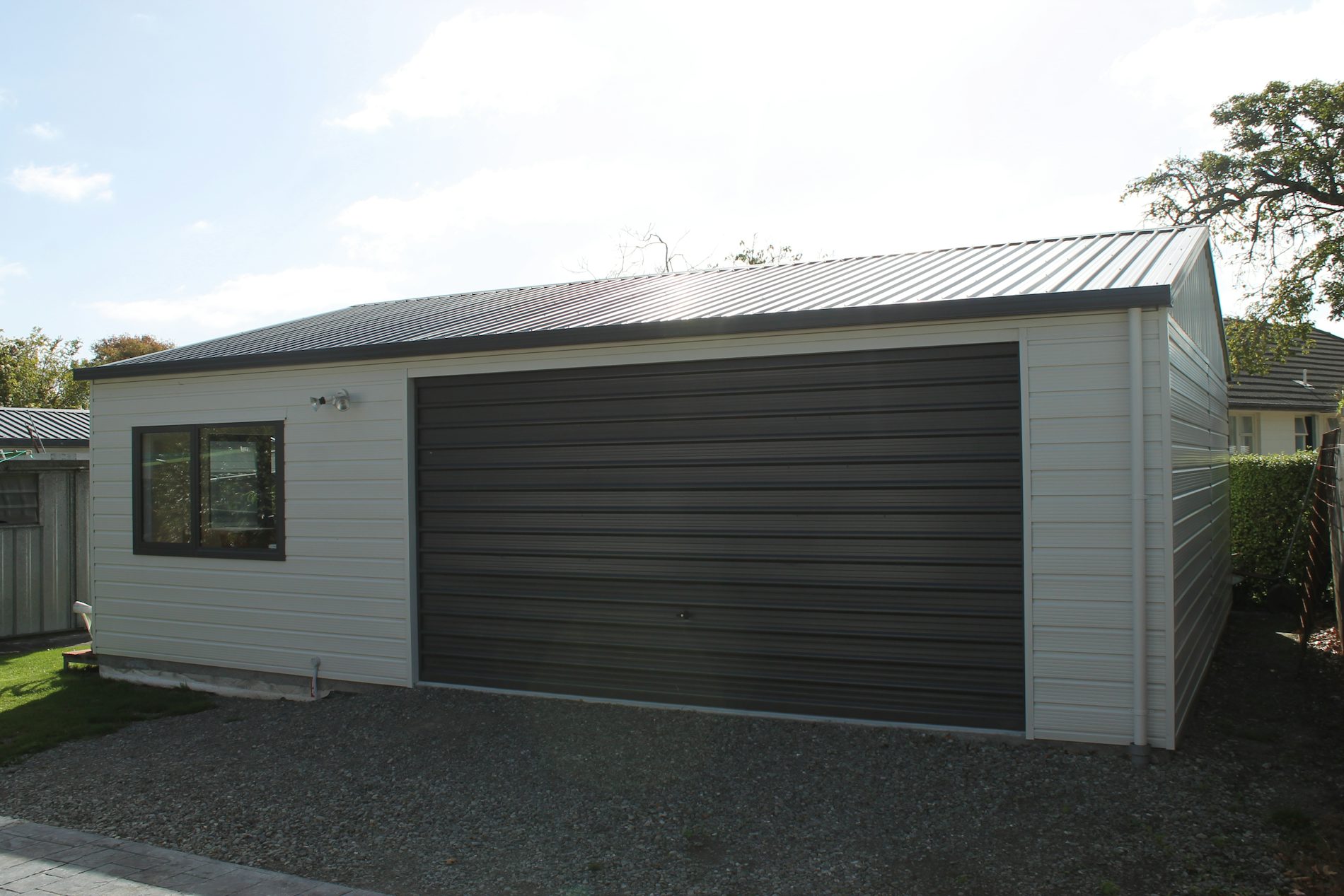 Large Garages & Extra Spaces | Buildings | Versatile