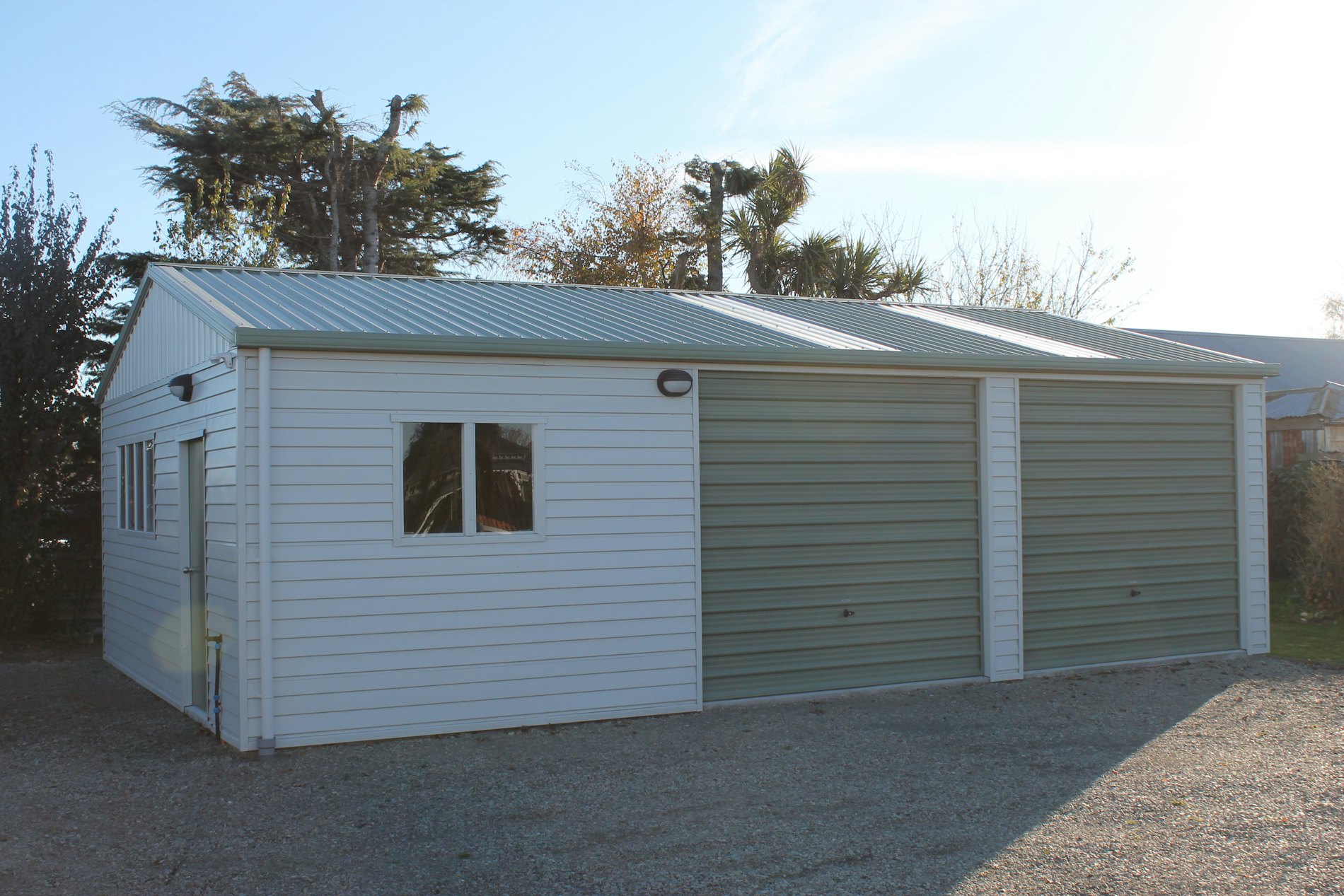 Large Garages & Extra Spaces | Buildings | Versatile